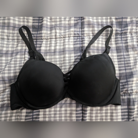 torrid | Intimates & Sleepwear | Torrid Black Plunge Bra | Poshmark